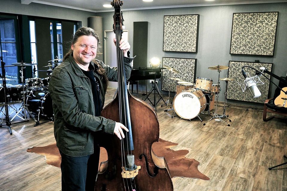 Composer and conductor Kane McLean: Work an projects - Team